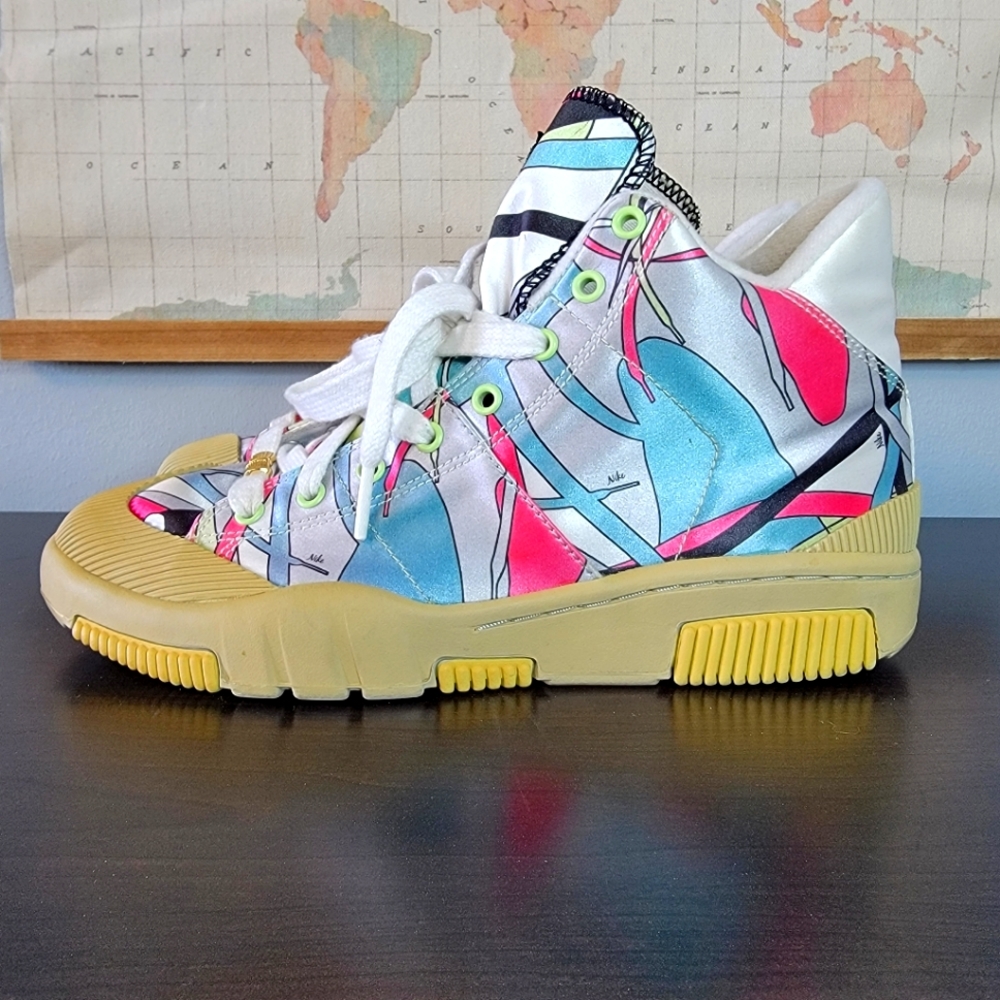 Nike Outbreak High "Og" Women's Size 9.5 - Gem